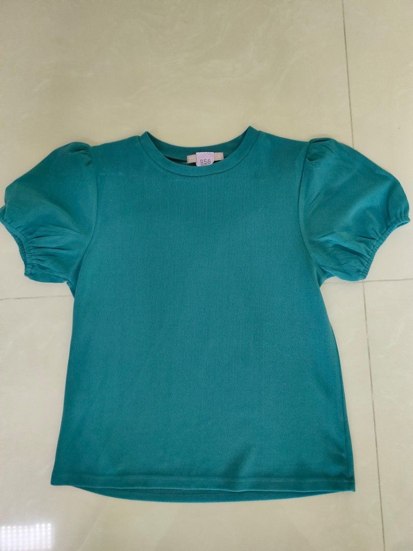 Turquoise top, Women's Fashion, Tops, Other Tops on Carousell