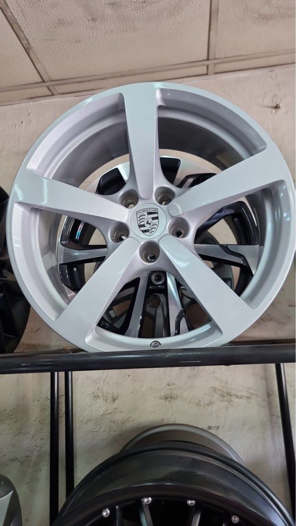 USED ORIGINAL PORSCHE 18” Staggered Rim Set, Car Accessories, Tyres ...