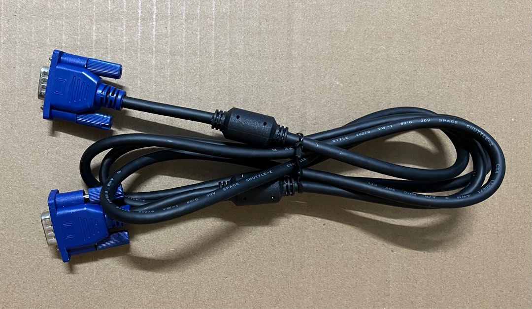 全新原廠VGA Cable（2m）100%original, 電腦＆科技, 電腦周邊及配件, 電腦線、轉接線及轉換器 - Carousell