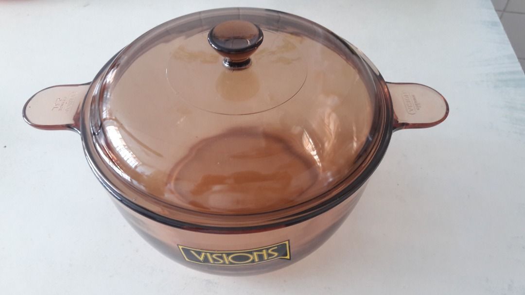 Vision Corningware 2.5L covered cookpot, Furniture & Home Living ...