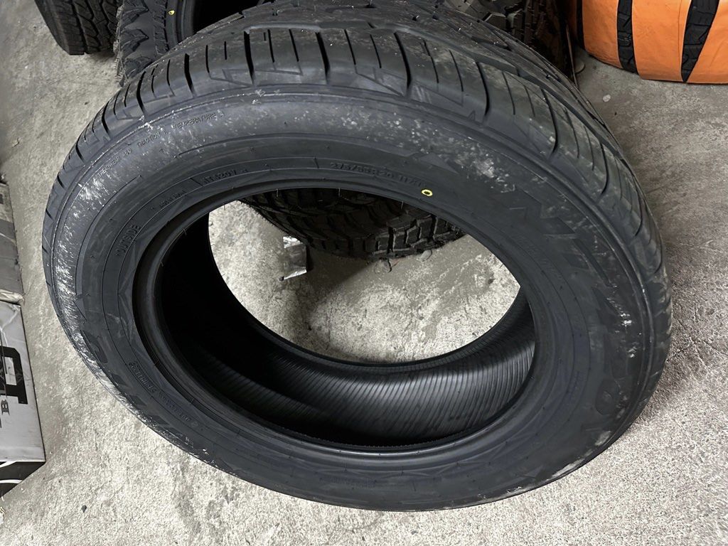 275-55-r20 Nitto 420V Brandnew tire made in Japan on Carousell