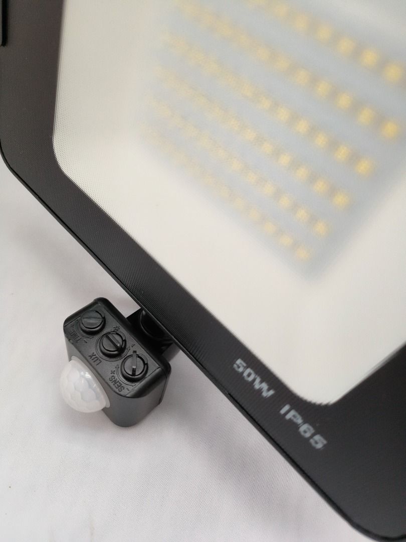 50W Outdoor LED Security / Flood Light with Motion Sensor, IP65 ...