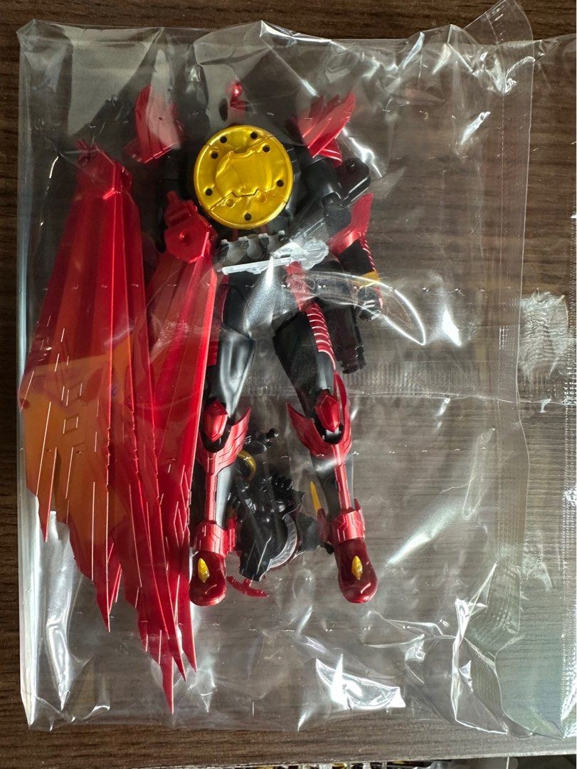 幪面超人 Frs ooo 鳥系, 興趣及遊戲, 玩具 & 遊戲類 - Carousell