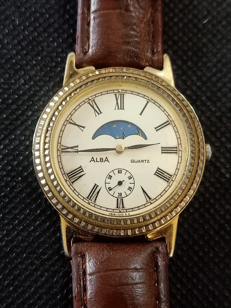Alba moonphase, Men's Fashion, Watches & Accessories, Watches on Carousell