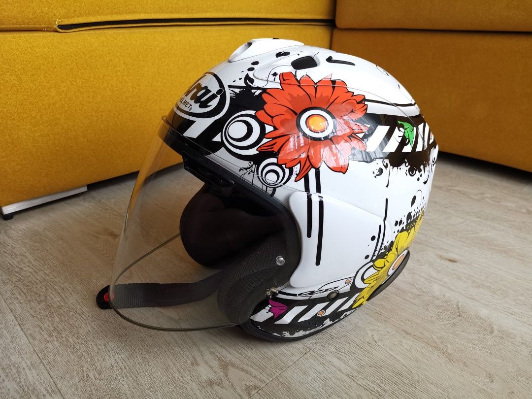 Arai flower Helmet, Motorcycles, Motorcycle Accessories on Carousell