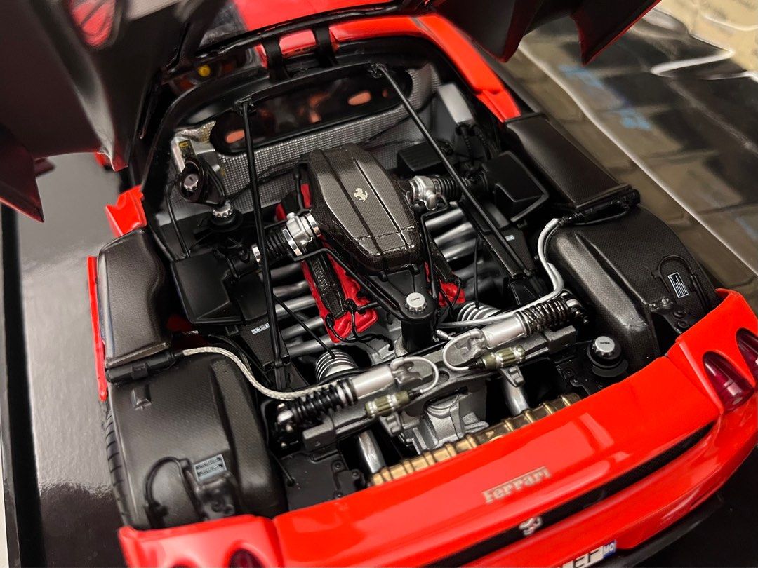 BBR 1/18 Enzo Ferrari Test (Red) FERRARI Enzo Kyosho Unused, 興趣及遊戲, 玩具 ...