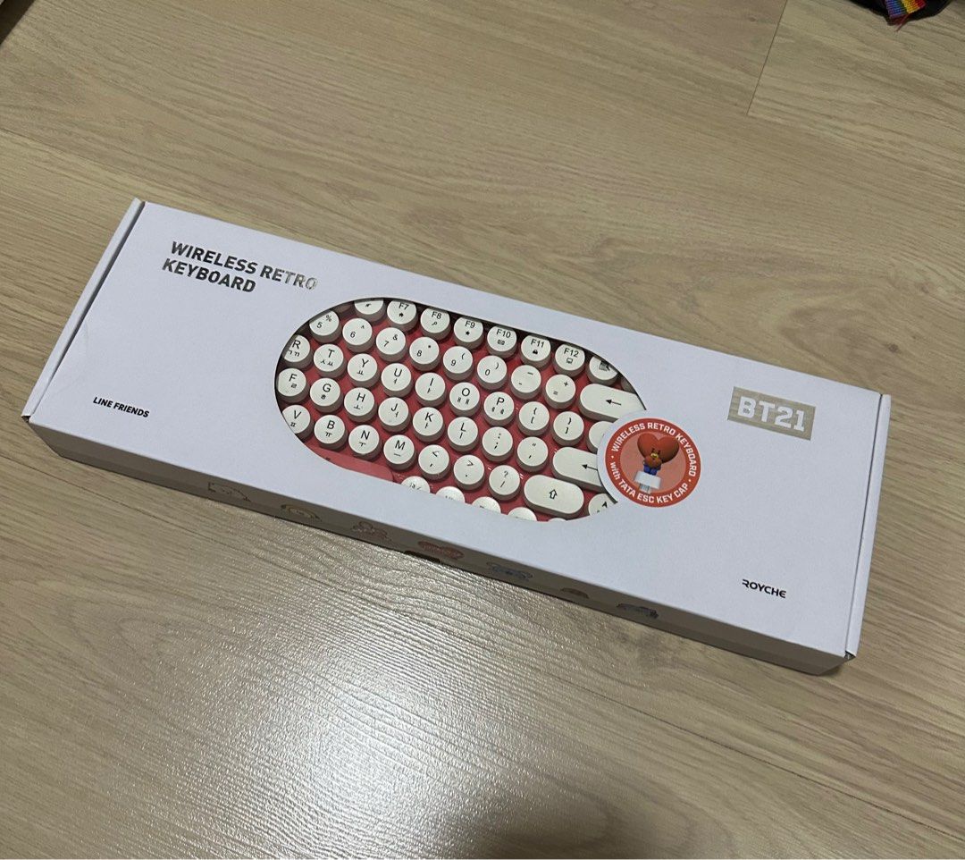 BT21 Wireless Retro Keyboard TATA, Computers & Tech, Parts ...