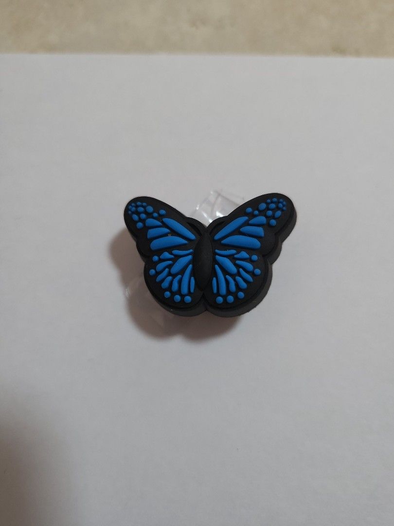 Butterfly jibbitz, Men's Fashion, Footwear, Shoe inserts & accessories ...