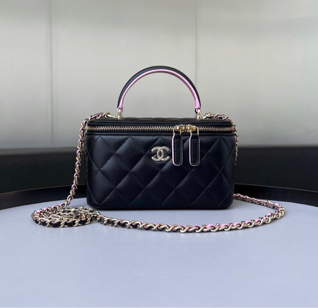 Chanel 23P Long Vanity Handle Lambskin Black / Pink / Lghw, Luxury ...