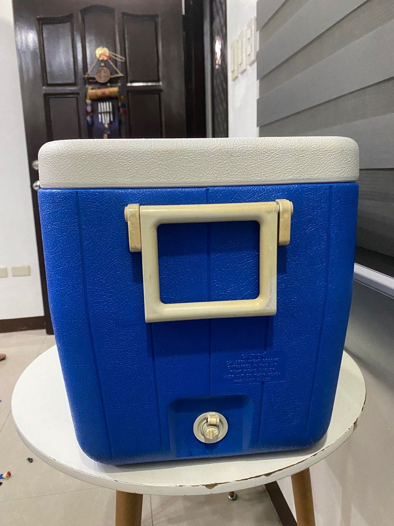 Coleman Polylite 48, Furniture & Home Living, Outdoor Furniture on ...