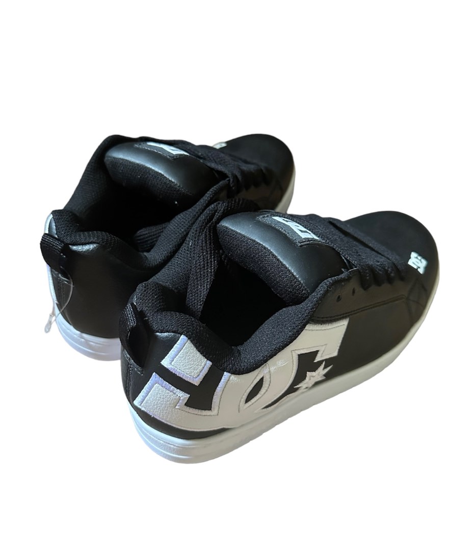 DC Shoes, Men's Fashion, Footwear, Casual Shoes on Carousell