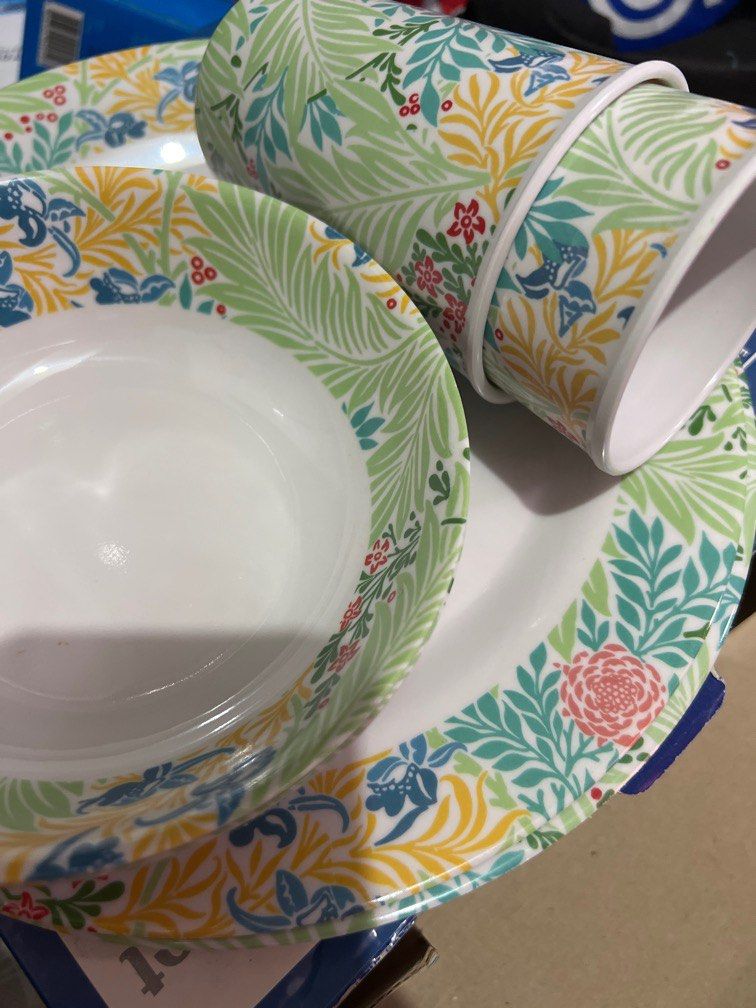 Dinnerware set, Furniture & Home Living, Kitchenware & Tableware ...