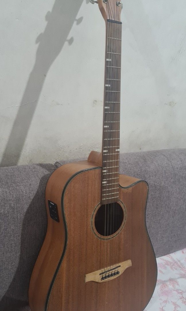 DnD Django Acoustic Guitar, Hobbies & Toys, Music & Media, Musical ...