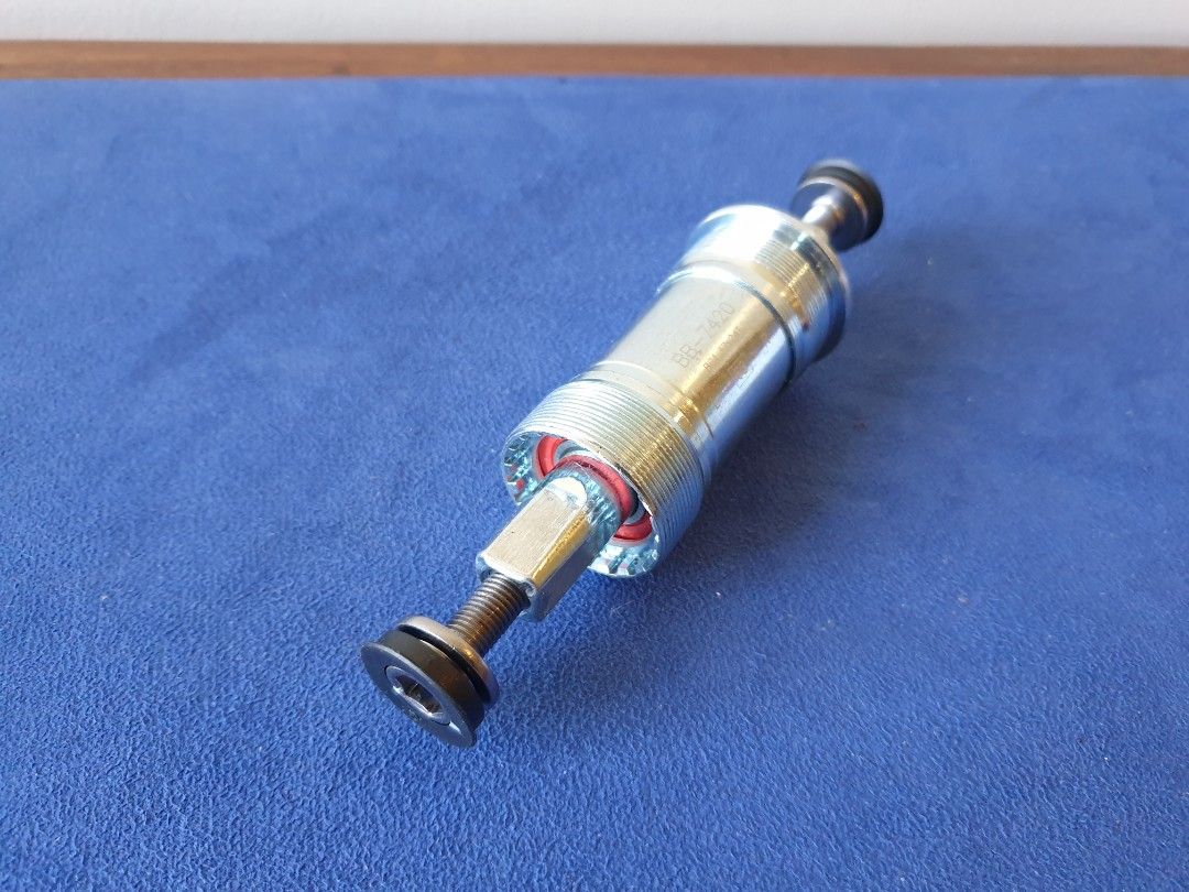 FSA Vero Pro crank set, Sports Equipment, Bicycles & Parts, Bicycles on ...