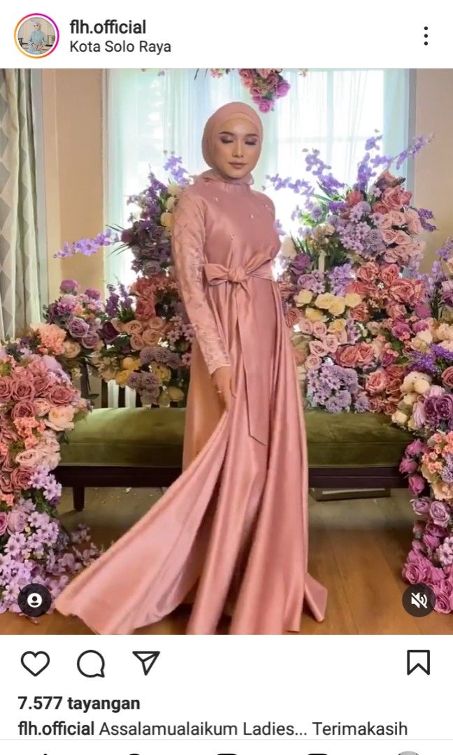 Gaun pesta hijab, Fesyen Wanita, Pakaian Wanita, Gaun & Rok di Carousell