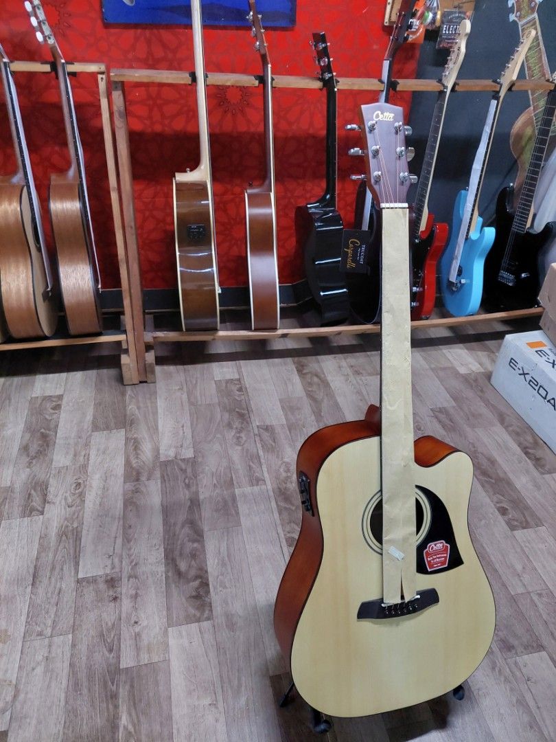 Gitar akustik elektrik original cetta baru, Musik & Media, Alat di ...