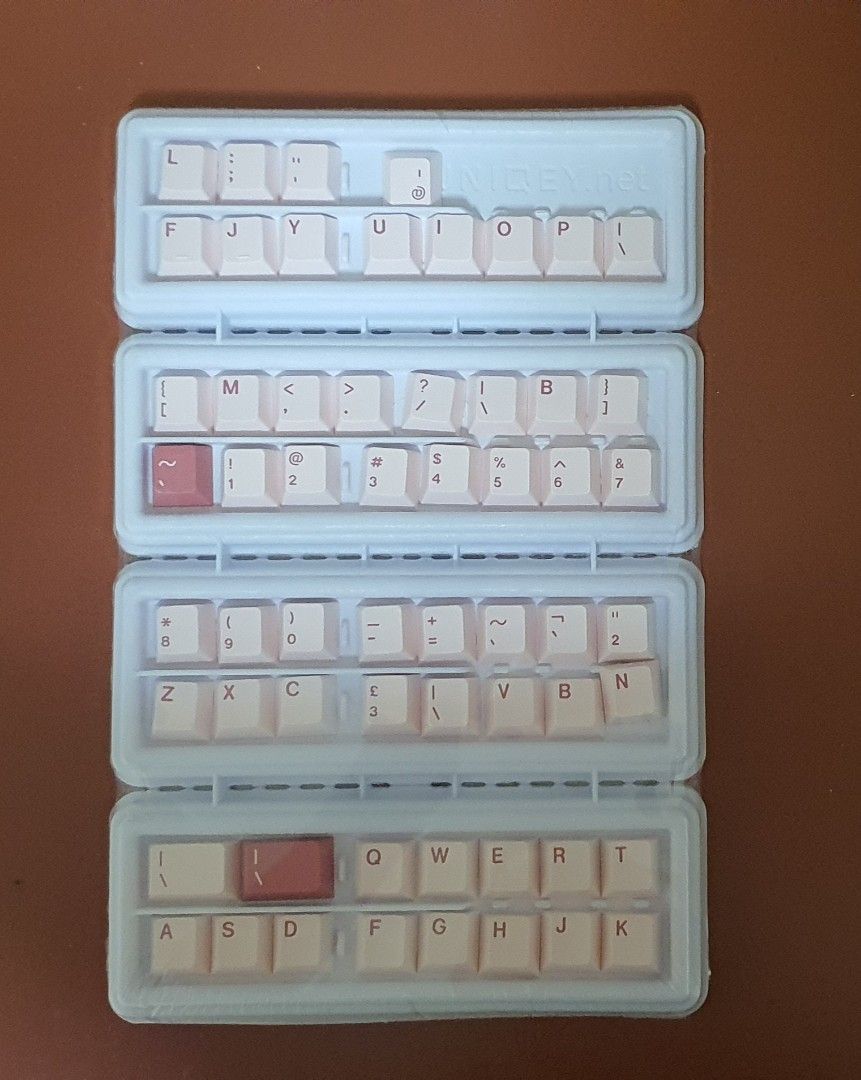 GMK Daifuku Base + Novelties + Alphas + Deskmat Bundle, Computers ...