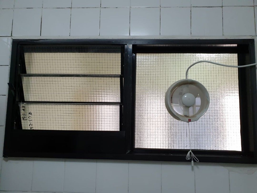 HDB/Bto/Resale/Window& grille/ toilet top hung window/sliding window ...