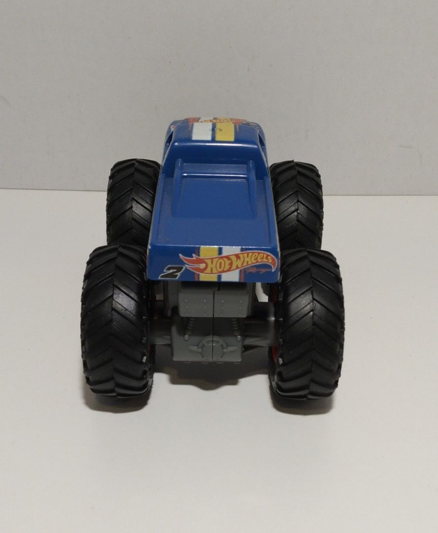 Hot Wheels Rev Tredz , HW Racing 2 , 1:43 Scale Monster Truck, Hobbies ...