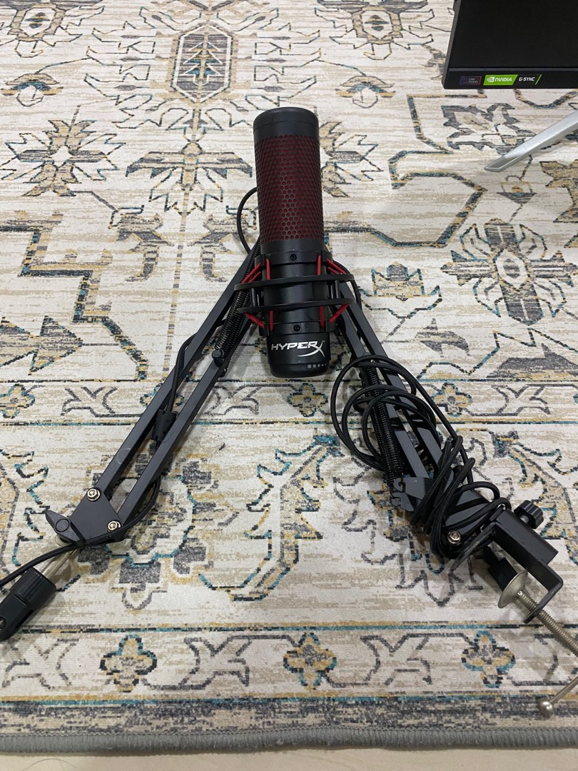Hyper X quadcast, Hobbies & Toys, Music & Media, Musical Instruments on ...