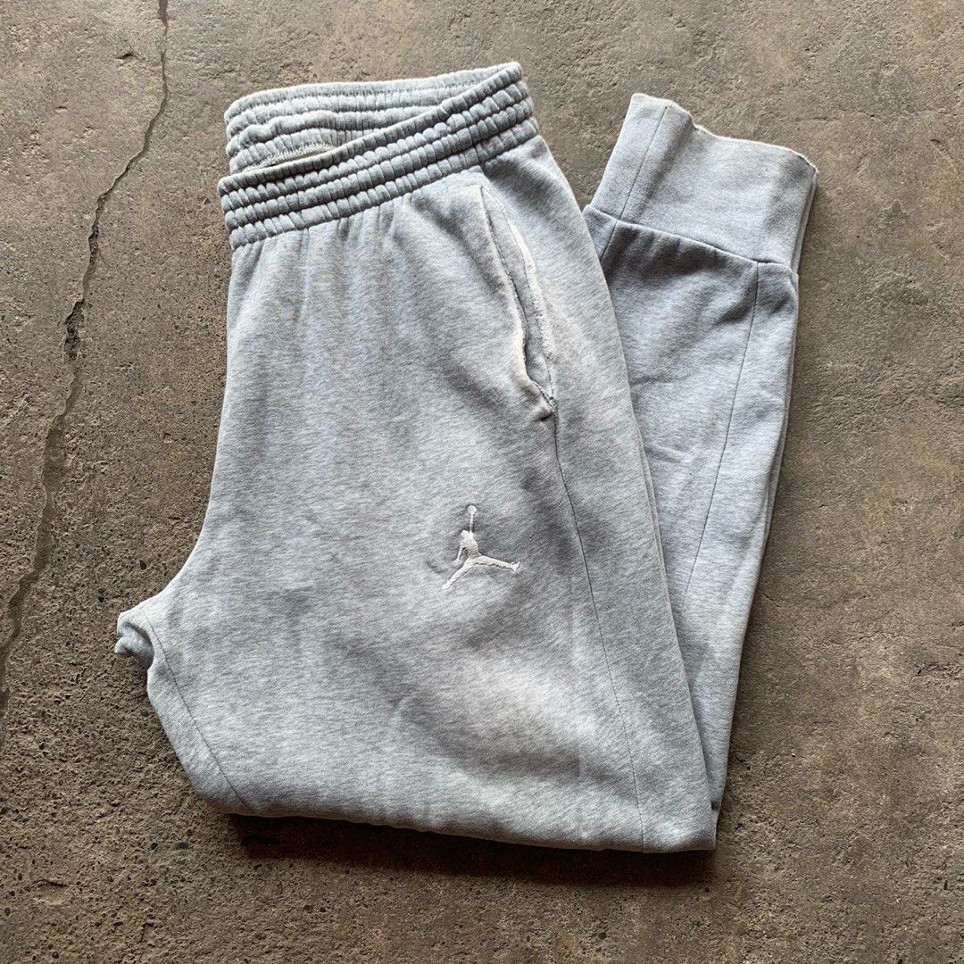 Jordan Sweatpants, Men's Fashion, Bottoms, Joggers on Carousell