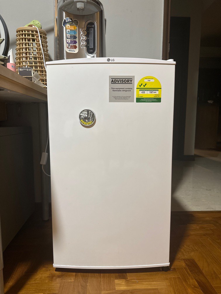LG Mini Bar Fridge, TV & Home Appliances, Kitchen Appliances, Other ...