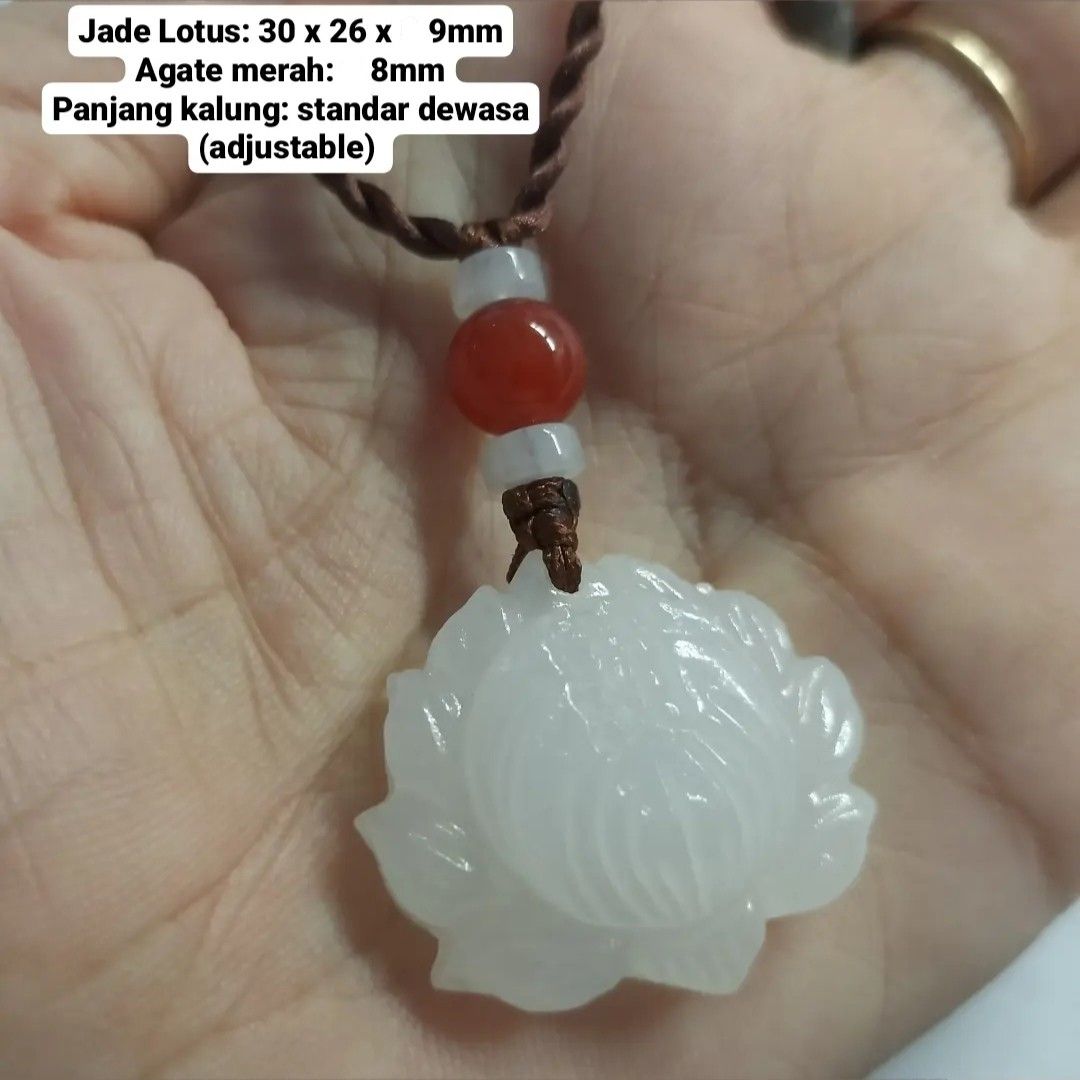 Liontin Giok Lotus Bunga Teratai Kunlun Jade Natural Asli Bersertifikat ...