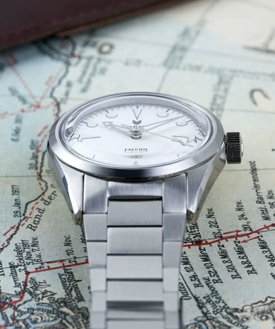 LORIER Falcon II (FULL SET W/ BOX- U.P. $675 SGD), Luxury, Watches on ...