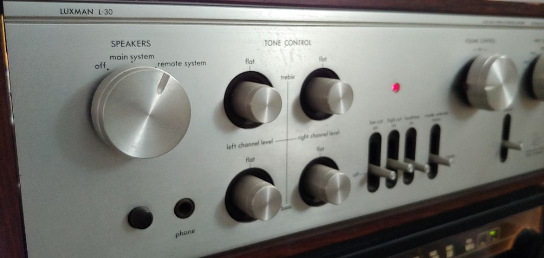 Luxman L30 amplifier and Sansui T5 Tuner (nice combo for that Analog ...