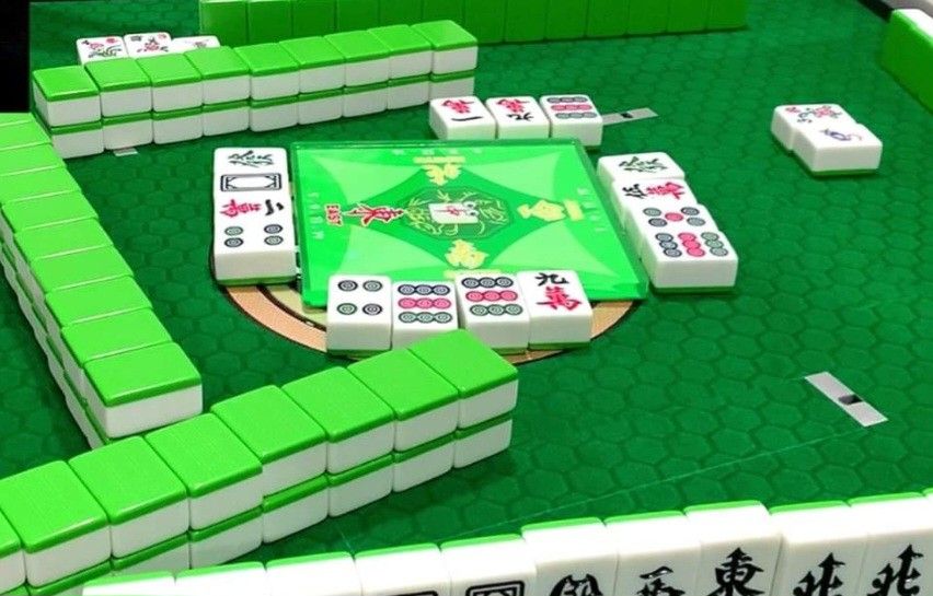 Mahjong Wind Board, Hobbies & Toys, Toys & Games on Carousell