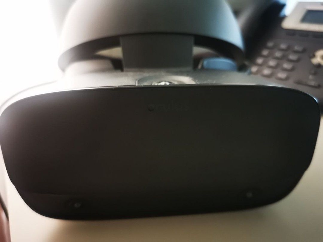 Oculus Rift S PC-Powered VR Gaming Headset, Video Gaming, Gaming ...