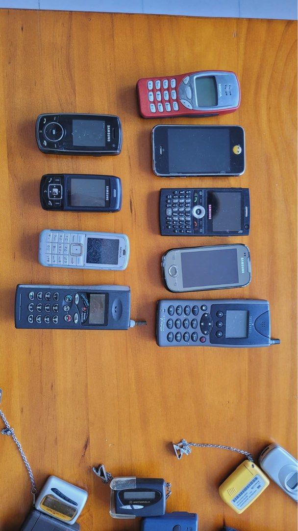 Old phones & pagers, Mobile Phones & Gadgets, Mobile Phones, Early ...