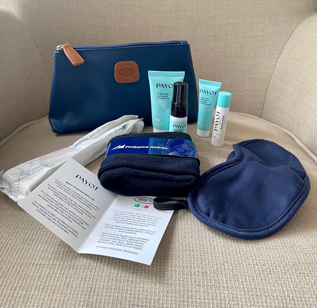 Pal business class Overnight kit, Women's Fashion, Bags & Wallets ...