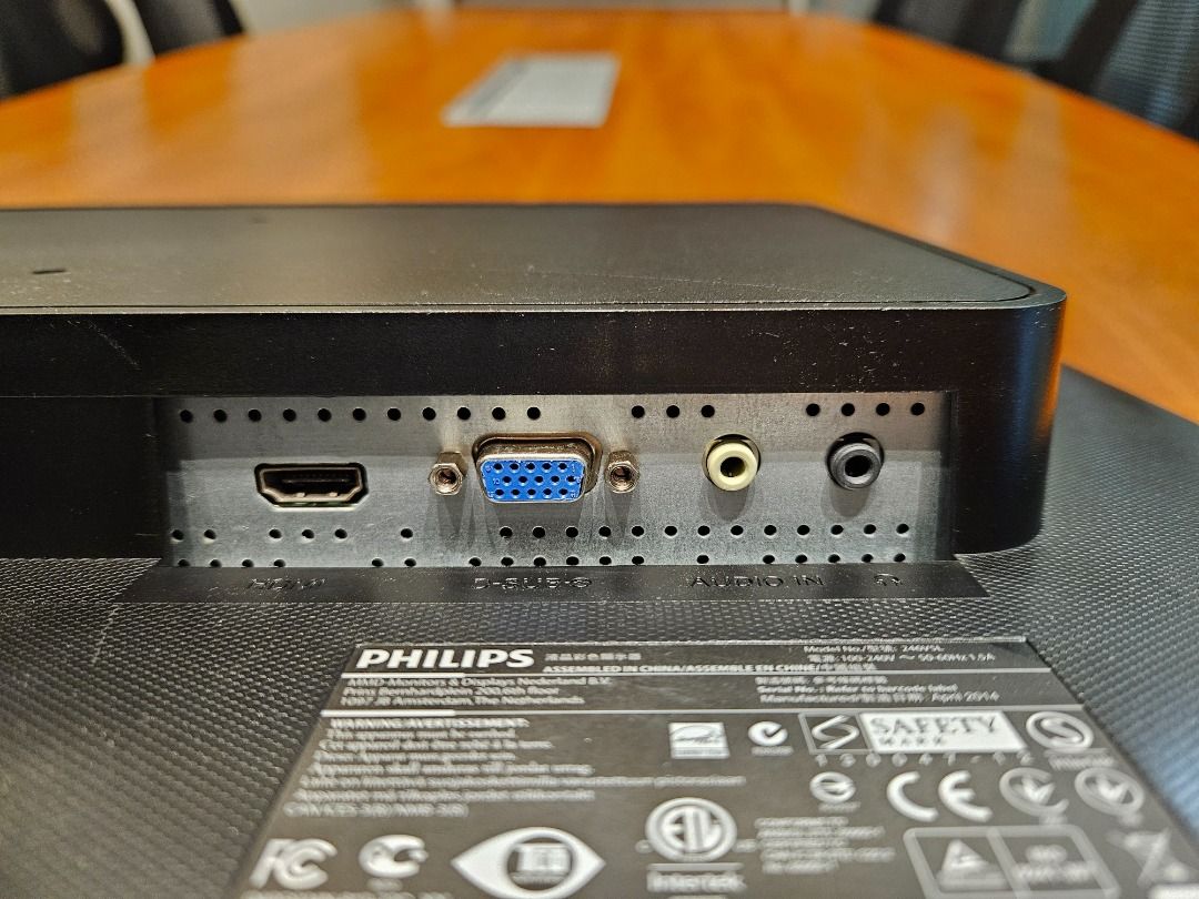 PHILIPS 24-inch monitor (246V5L), Computers & Tech, Parts & Accessories ...