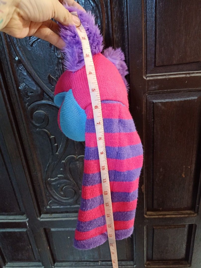 PLAYFUL WORM SOCK HAND PUPPET, Hobbies & Toys, Toys & Games on Carousell