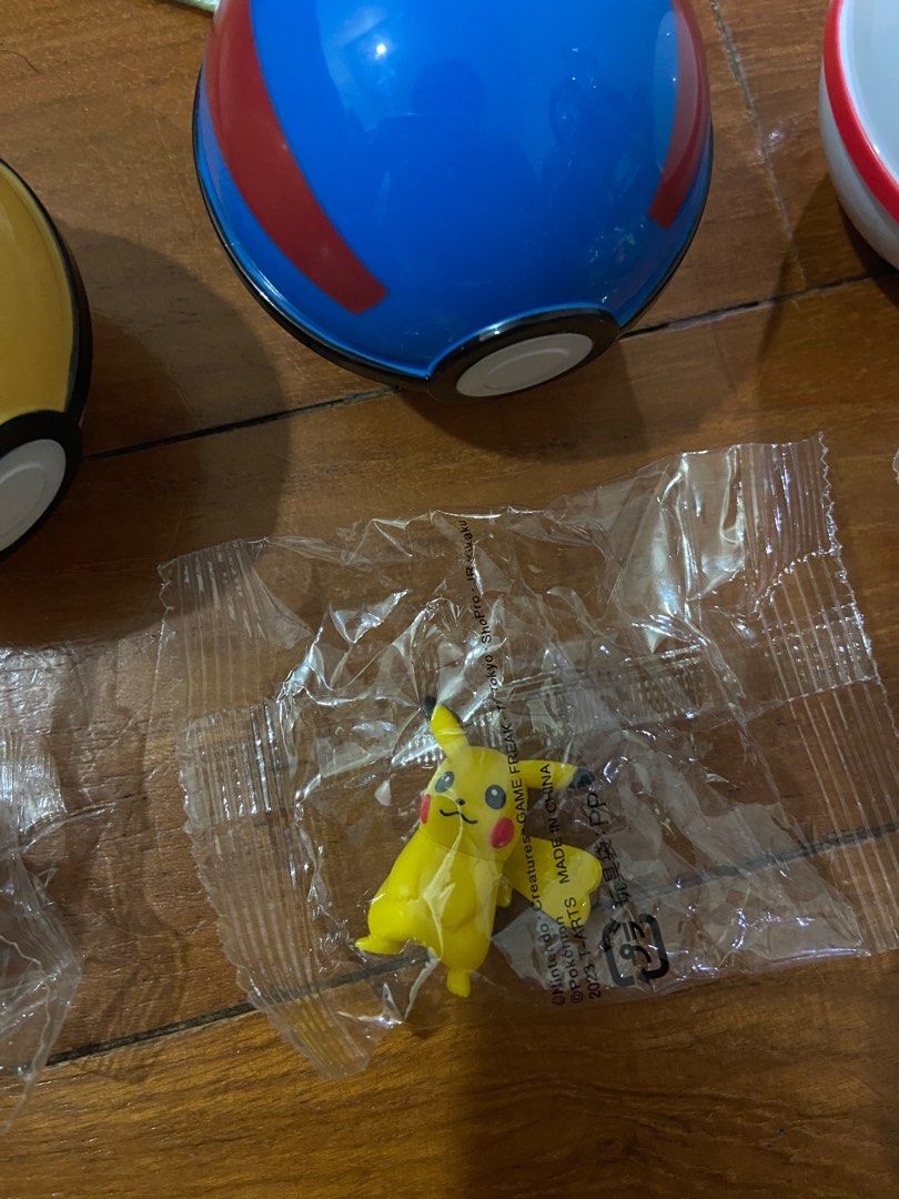 Pokemon Mini Figure With Pokeball - Takara Tomy, Hobbies & Toys, Toys ...