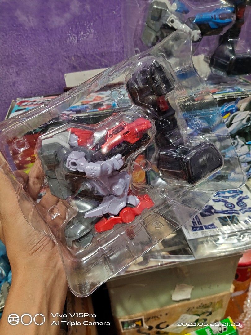 rc robot gagan gun takara tomy set, Toys & Collectibles, Mainan di Carousell