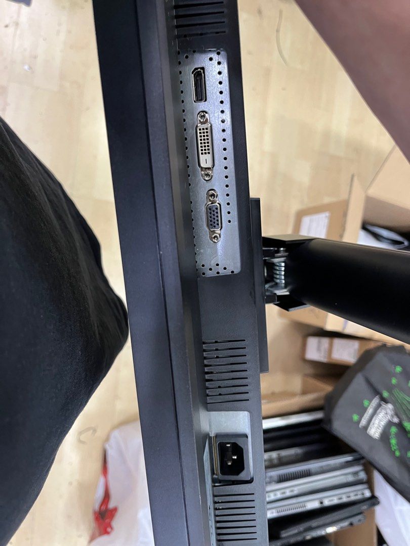 Samsung 22" monitor clearance, Computers & Tech, Parts & Accessories ...