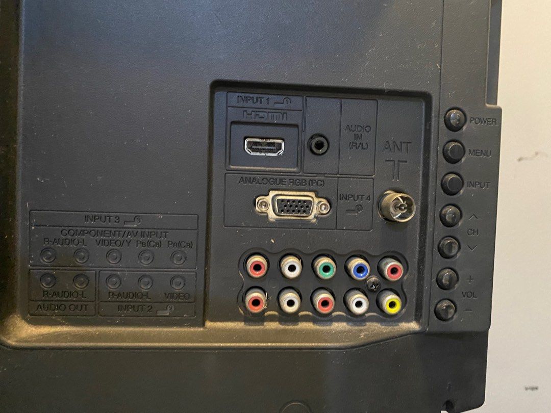 SHARP LCD Colour TV 32inch, TV & Home Appliances, TV & Entertainment ...