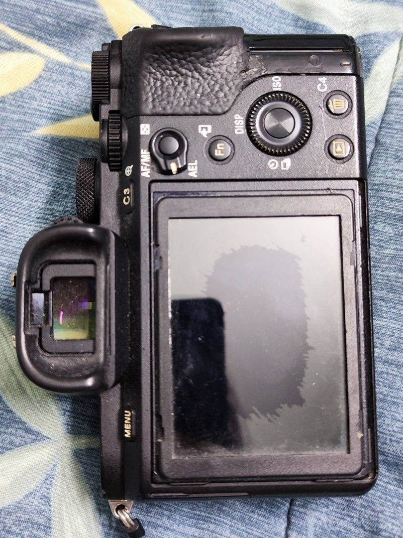 Sony A72, Photography, Cameras on Carousell