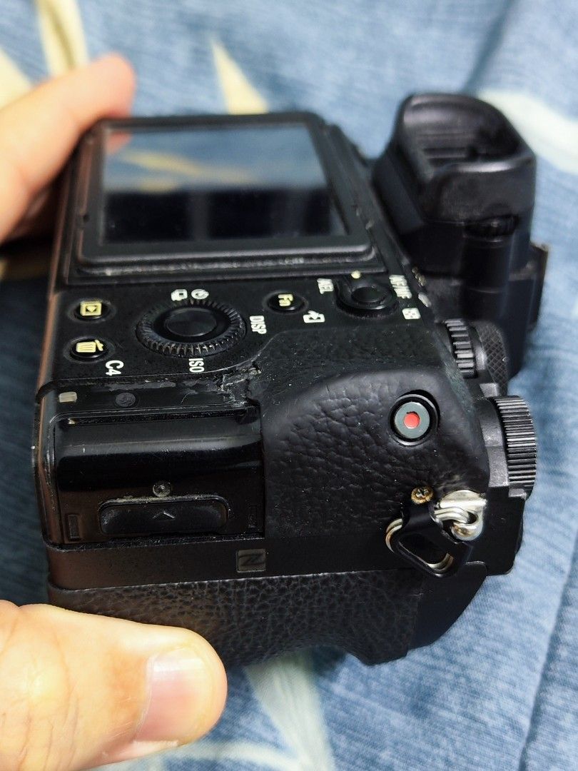 Sony A72, Photography, Cameras on Carousell