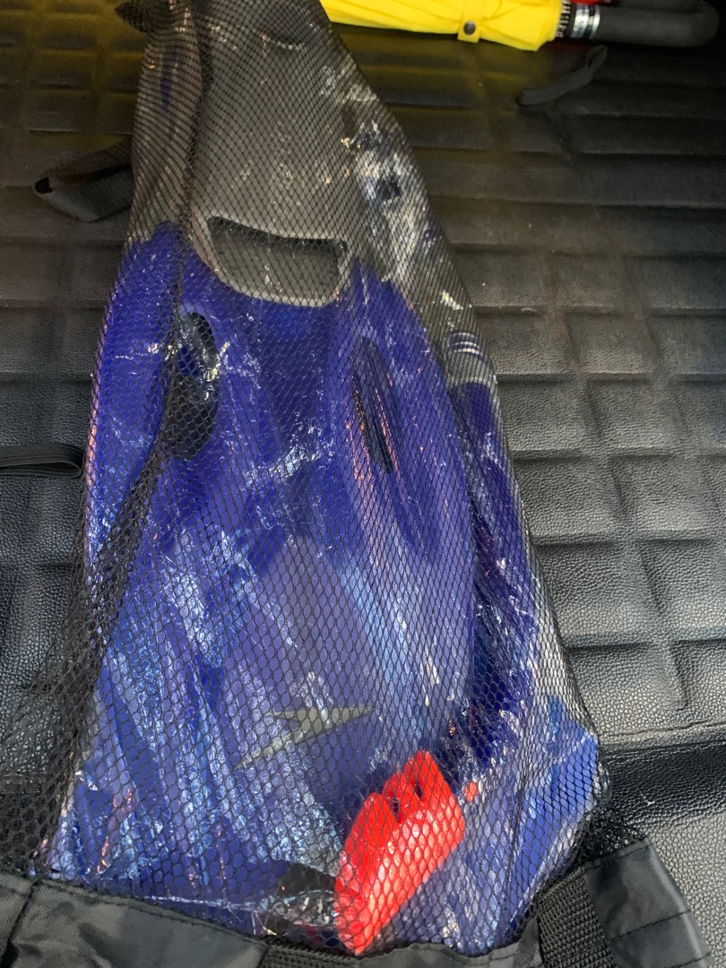 Speedo children diving set, Sports Equipment, Sports & Games, Water ...