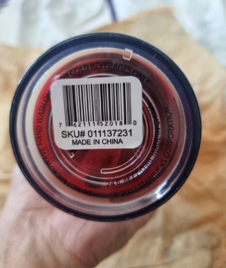 Starbucks 2022 Christmas 710ml Cold Cup Tumbler, Furniture & Home Living, Kitchenware ...