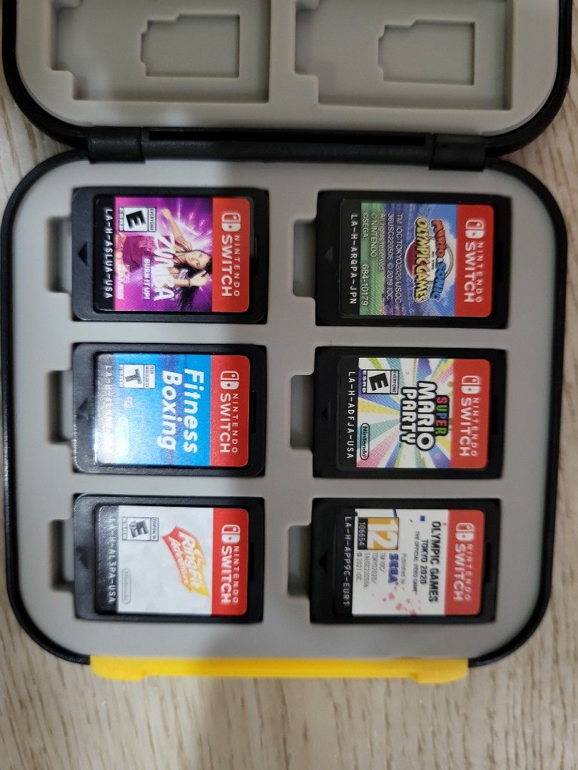 Nintendo Switch Console package (comes with controllers & games), Video ...