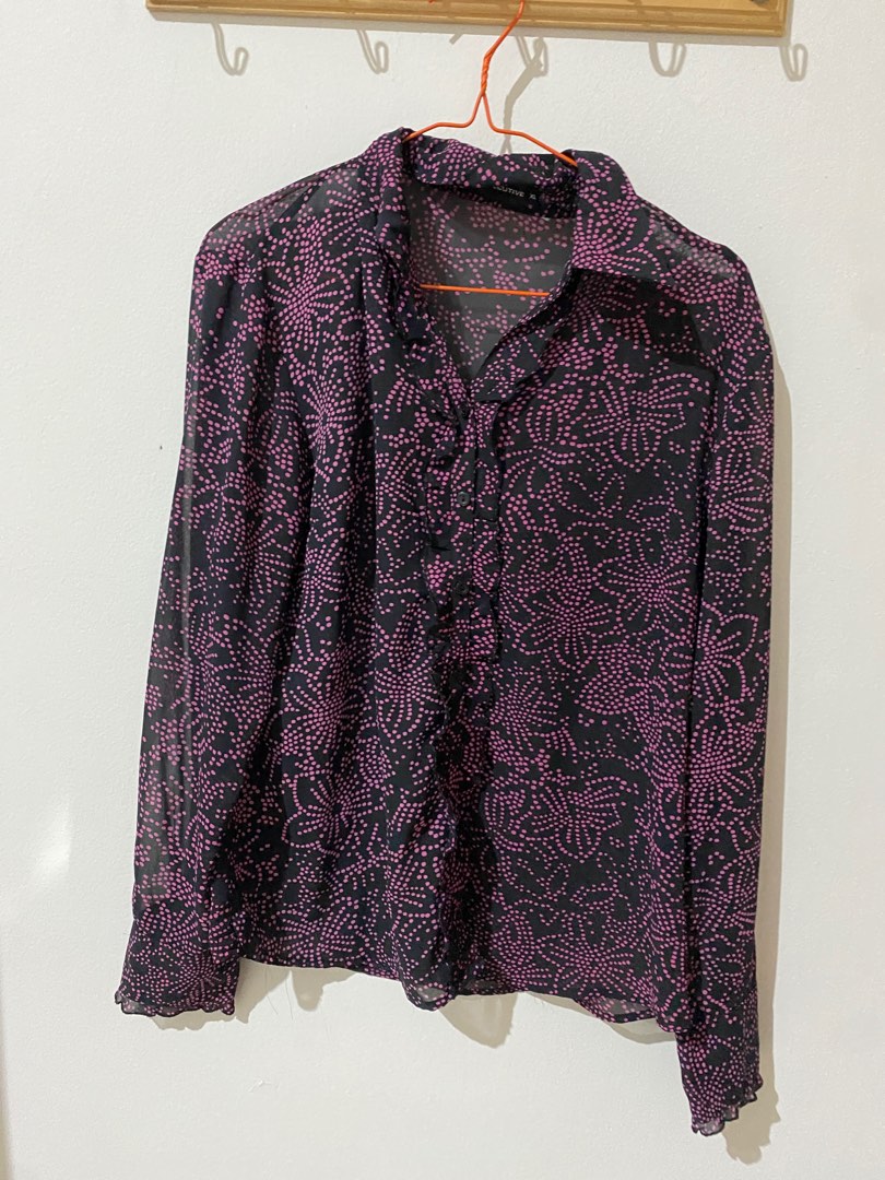 The Excutive, Fesyen Wanita, Pakaian Wanita, Atasan di Carousell