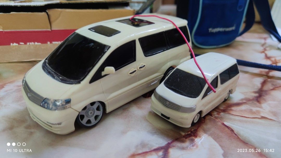 Toyota alphard remote control car vellfire mpv tomy, Hobbies & Toys ...