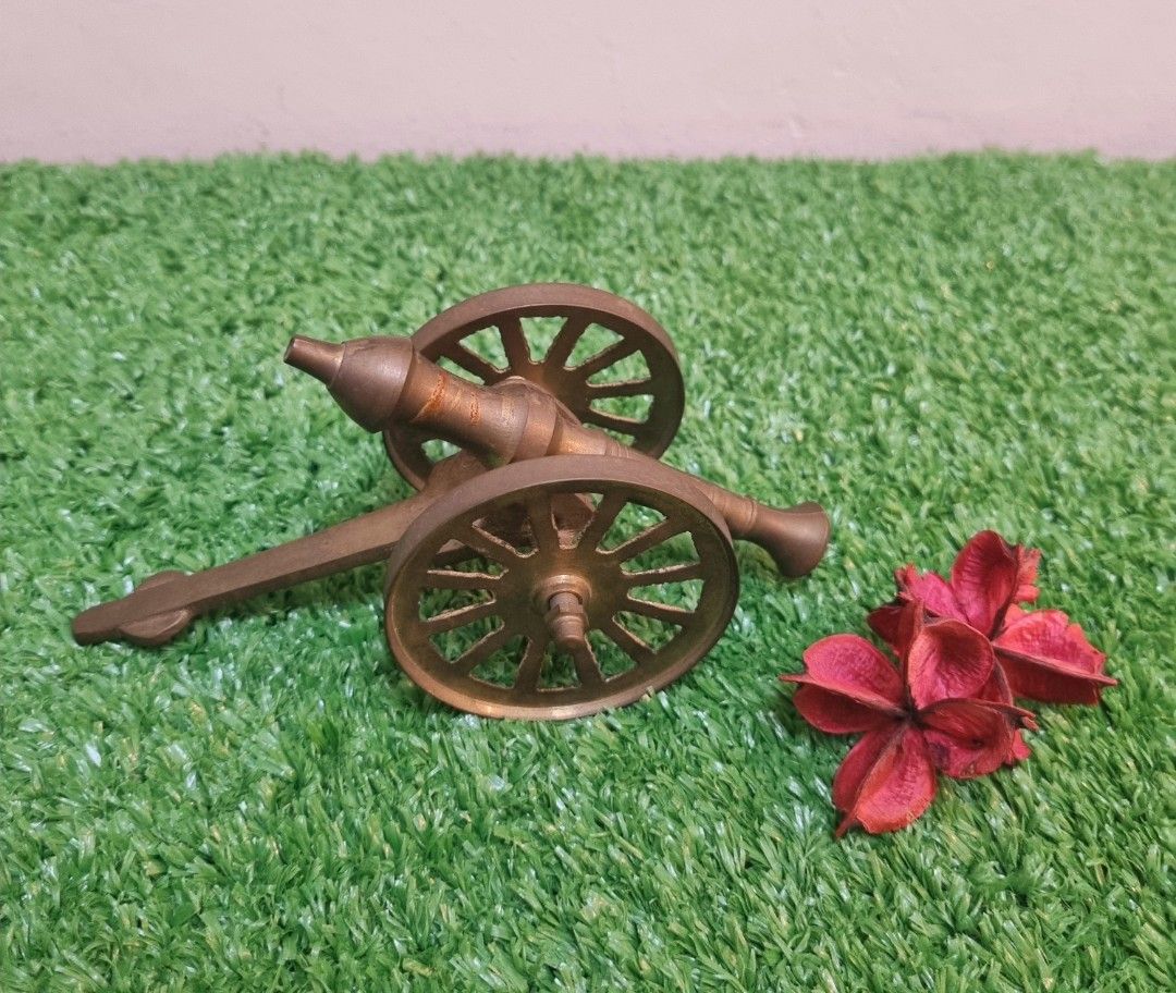 Vintage Meriam Tembaga, Hobbies & Toys, Collectibles & Memorabilia ...