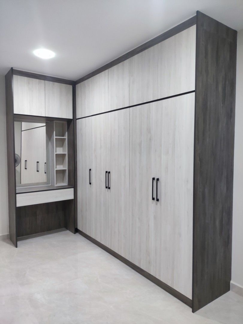 Wardrobe Custom Melamine Selangor, Furniture & Home Living, Furniture ...