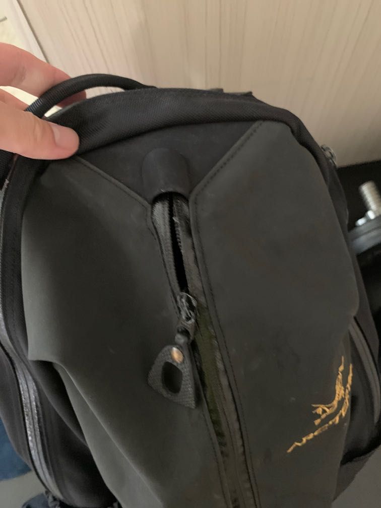 Arcteryx Backpack, Men's Fashion, Bags, Backpacks on Carousell