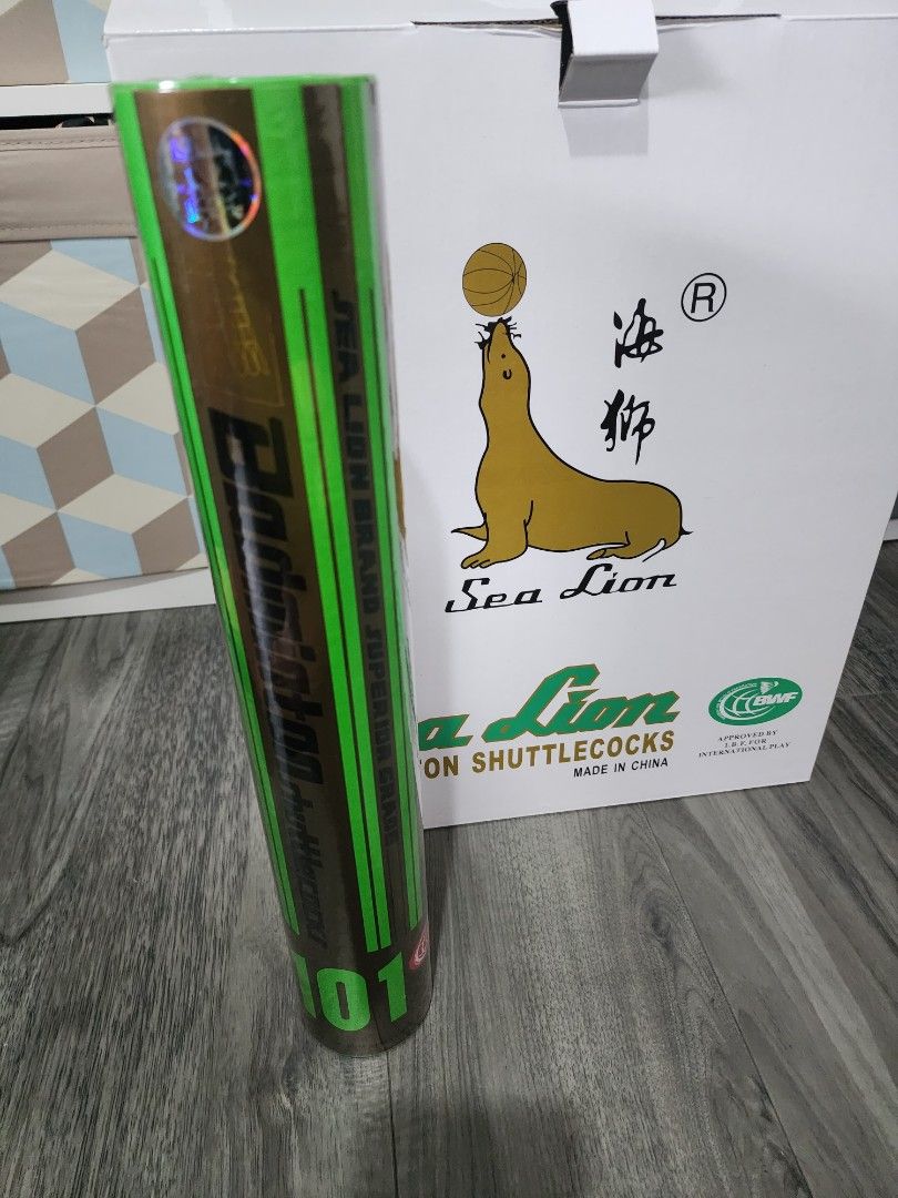 Badminton Sea Lion Shuttlescocks, Sports Equipment, Sports & Games ...